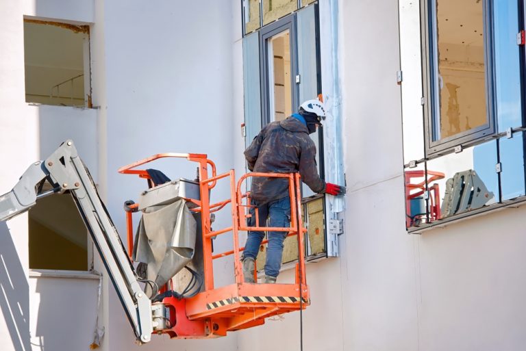 Ottawa High-Rise Tower Insulation Experts | The Husky Group